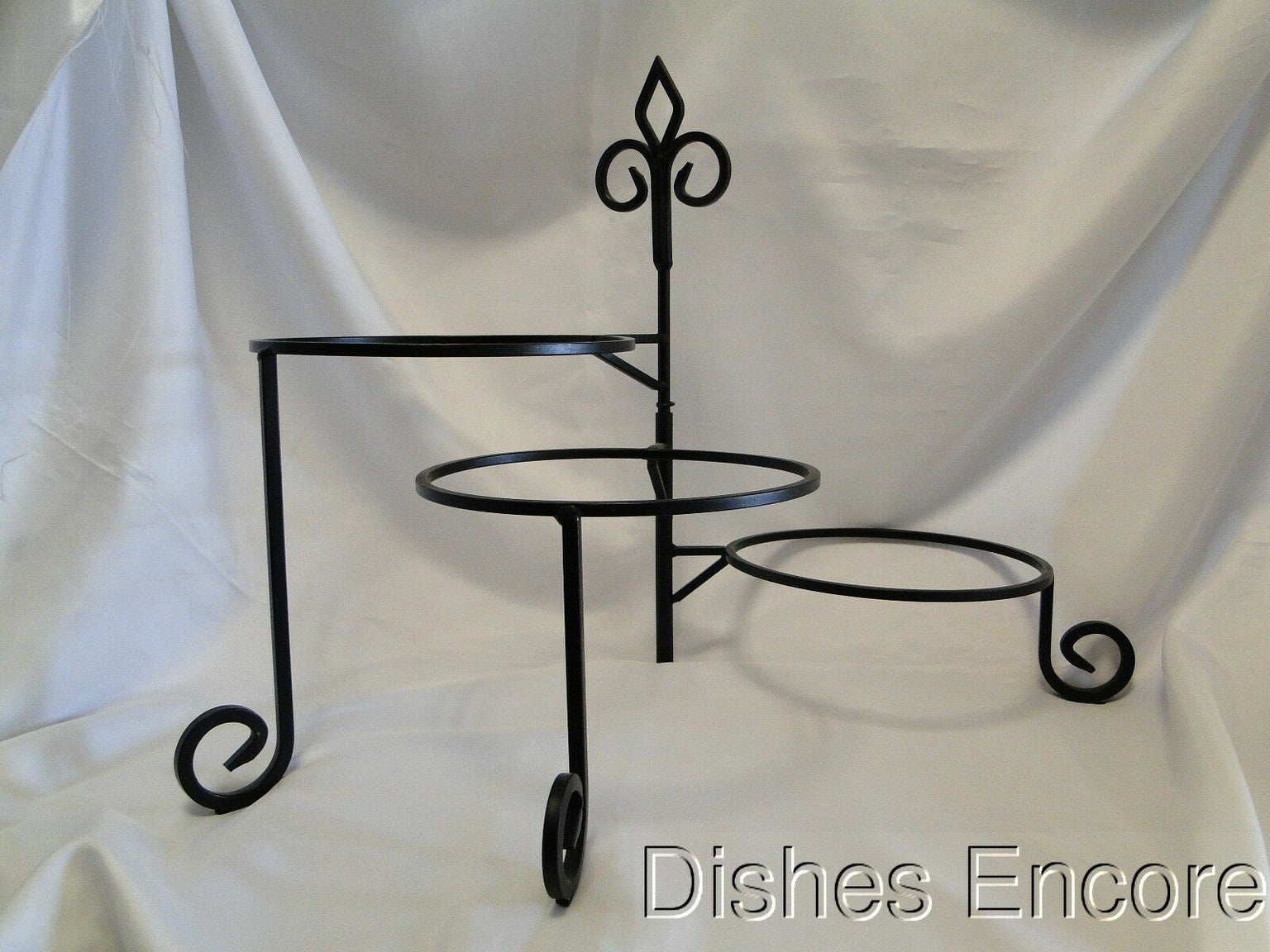 Display Racks & Stands — Dishes Encore